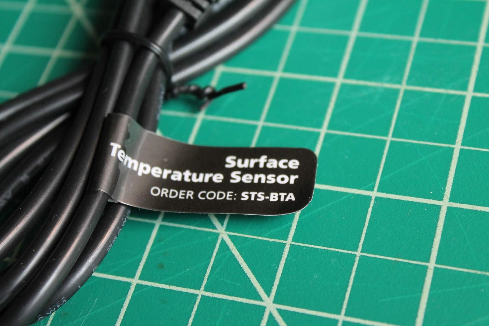 Physics is supposed to be fun!: Vernier Surface Temperature Sensor STS-BTA