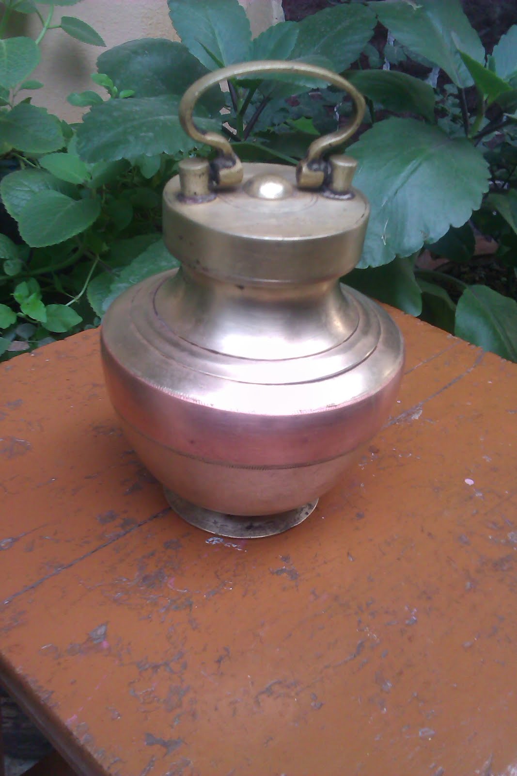 Vikki Antiques : Antique southindian Mara chembulu