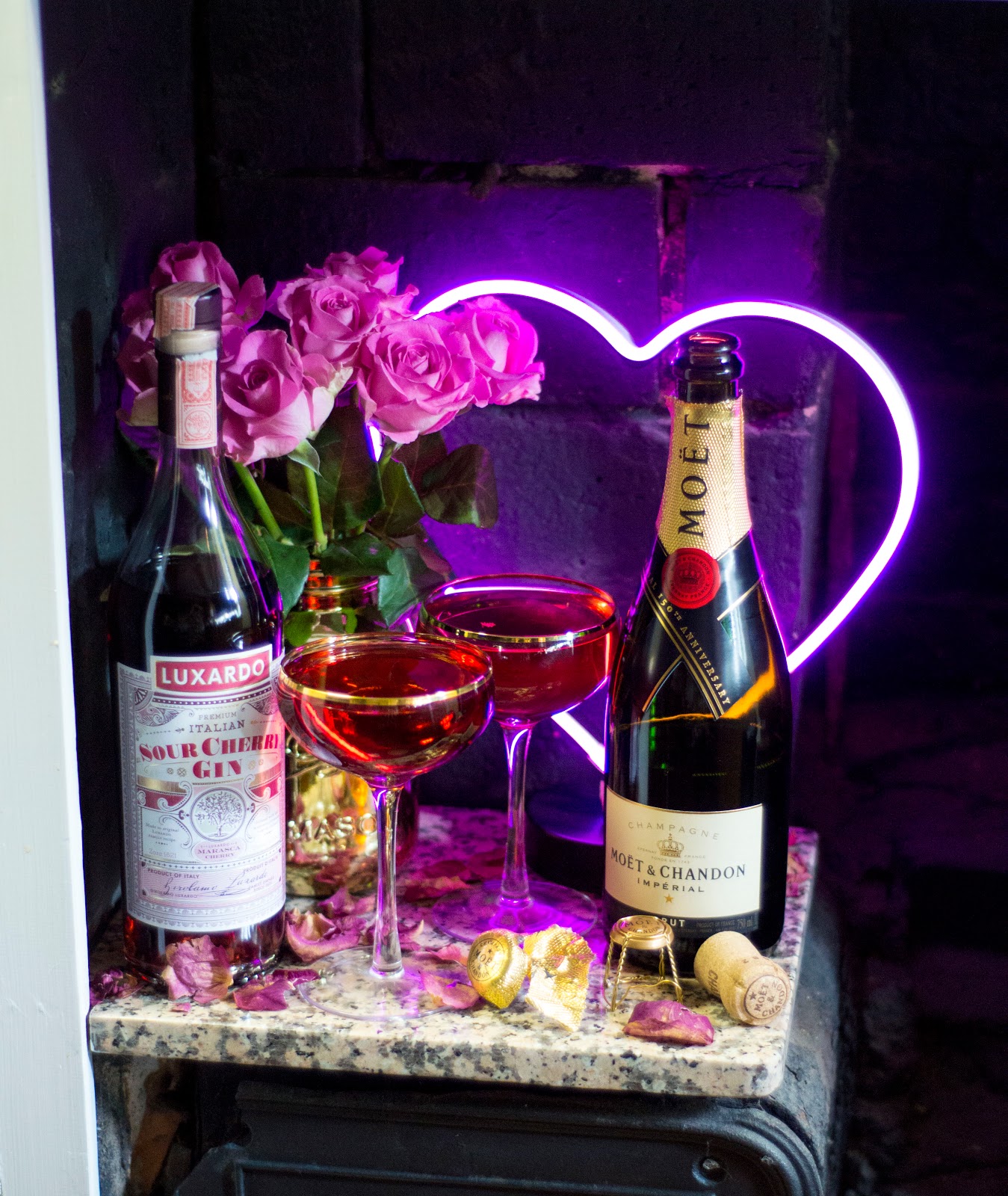 THE PERFECT VALENTINES COCKTAIL - THE FRENCH KISS 75 | Nancy ...