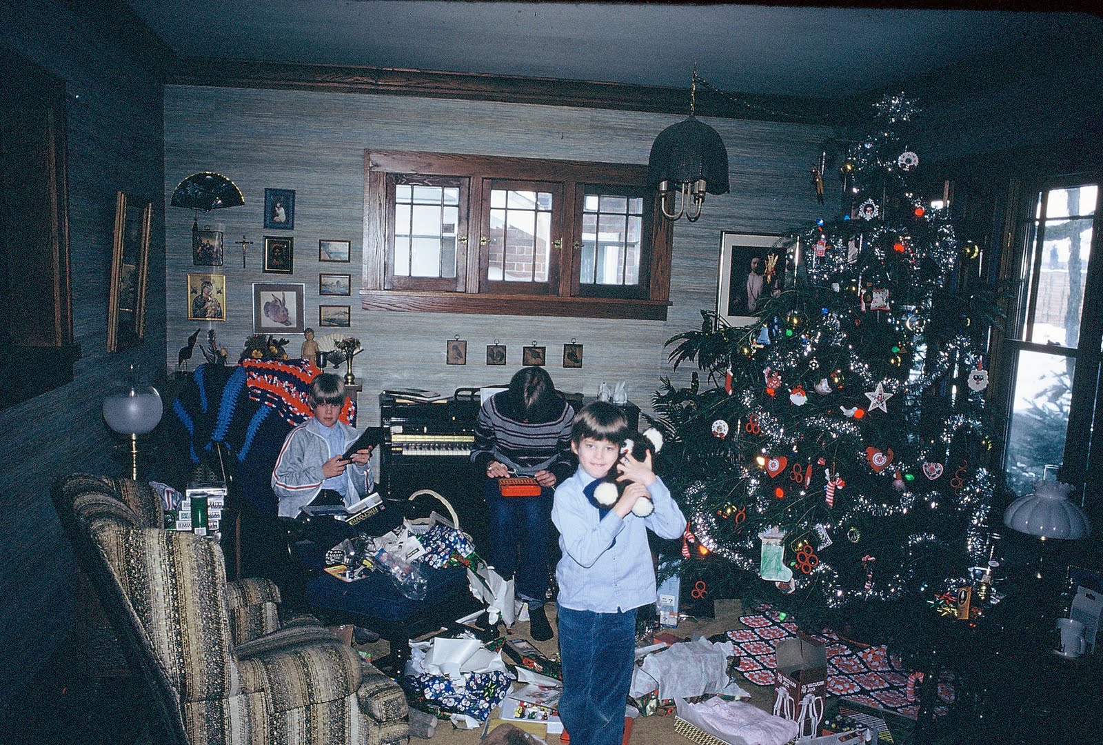 Christmas Memories: Christmas 1981 - Opening Presents