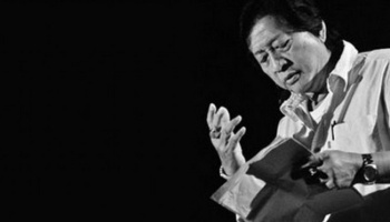 Sastra Harian Indonesia: Mengenal Sastrawan dan Karyanya