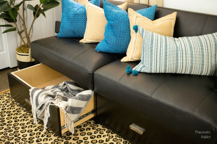 How to Build a Futon Base with Storage Drawers | Pneumatic Addict