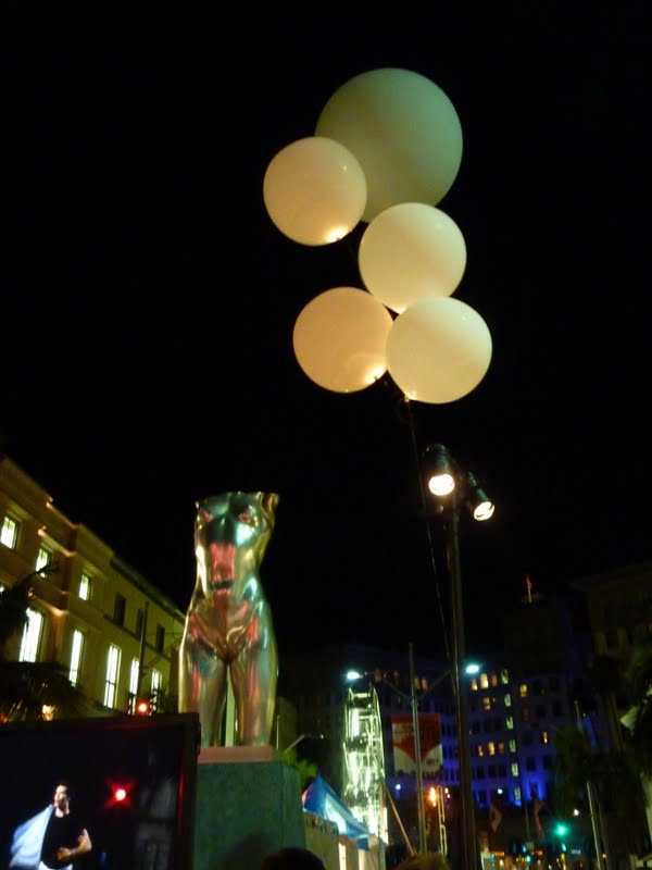 Fashion's Night Out @ Rodeo Drive - Run With Fashion