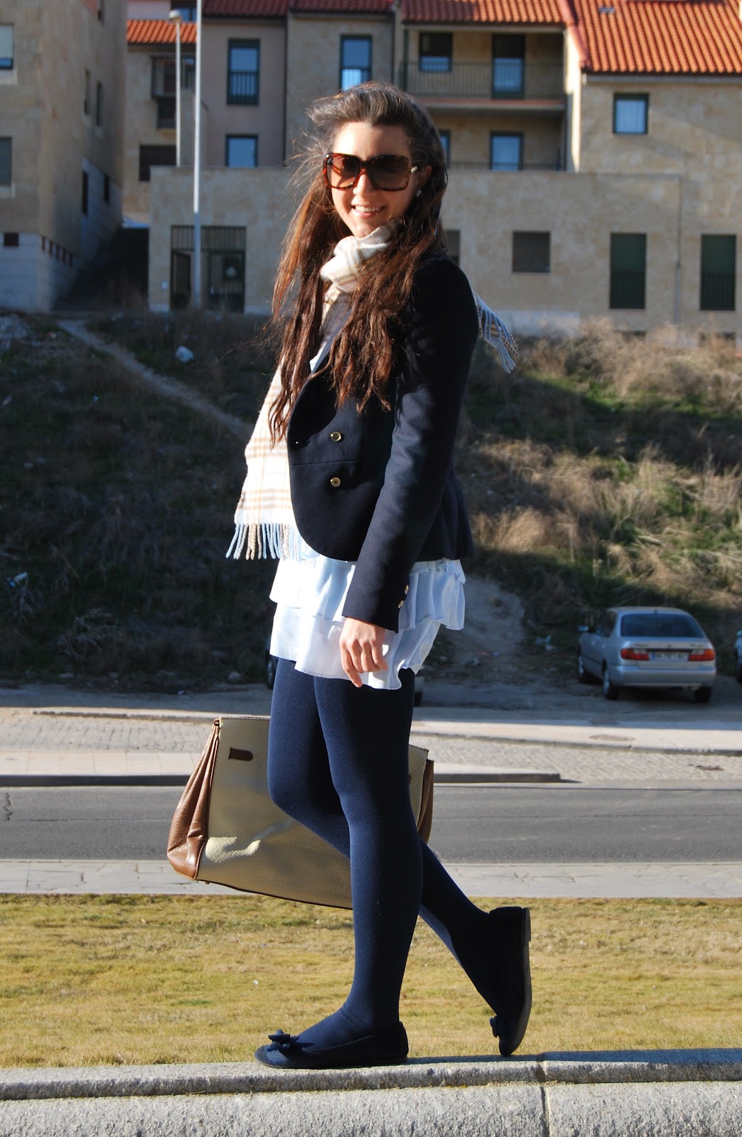 Entre Lazos y Vestidos: Azul Pastel