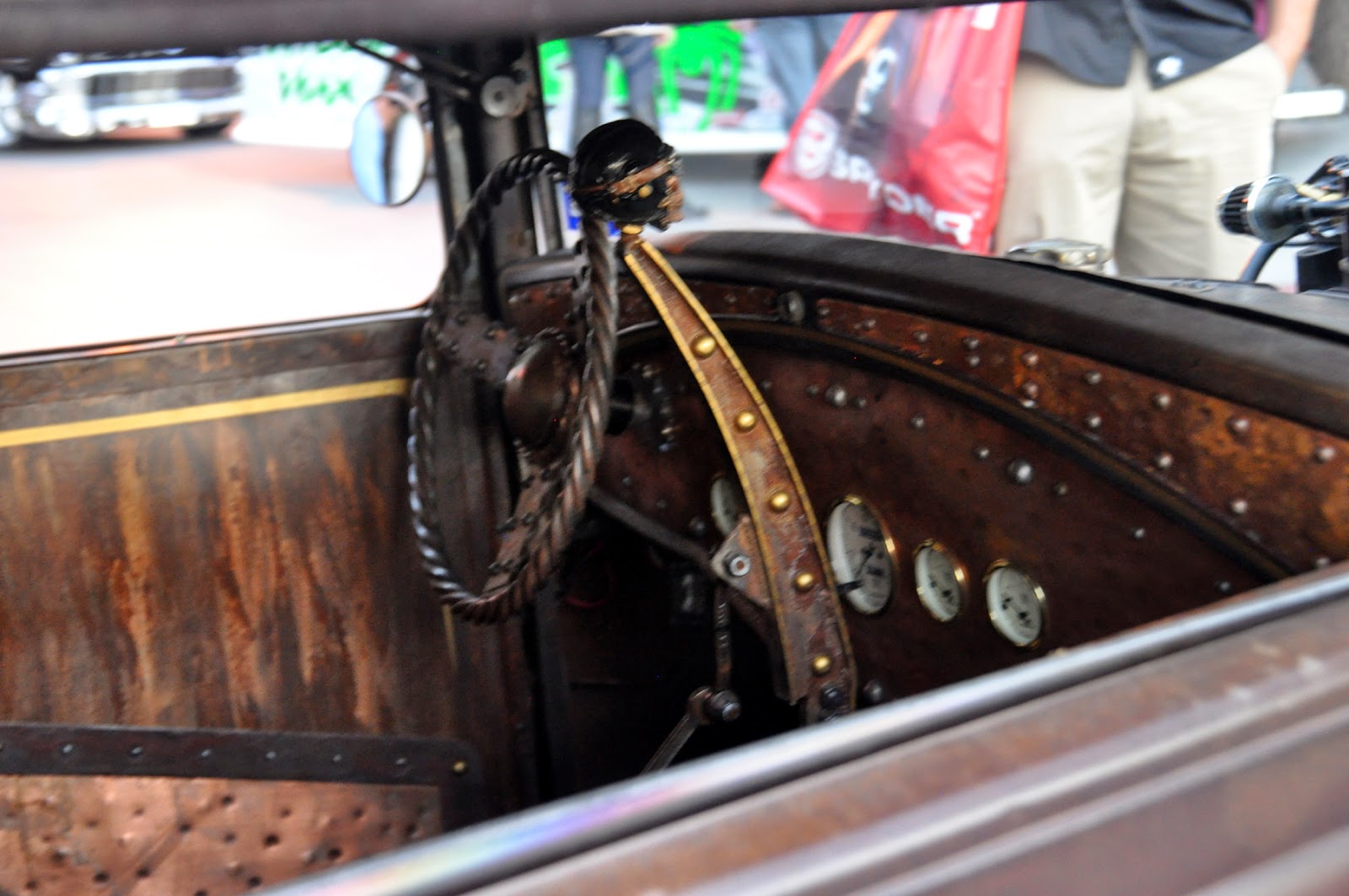 Just A Car Guy: Welder Up bought a couple rat rods to SEMA this year ...