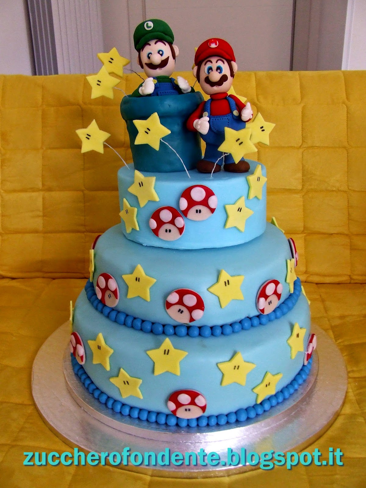 zuccherofondente: Torta Super Mario e Luigi!!!!!!!!!!!!!!!!!!!!!!!