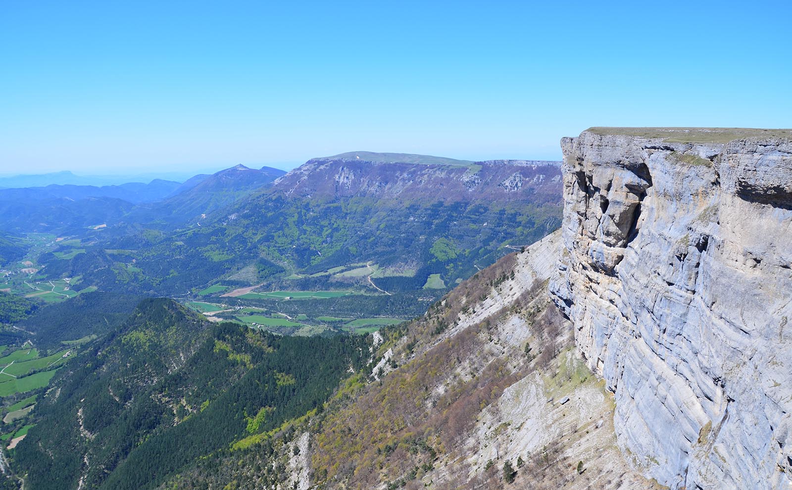 DROMESCAPE - Randonnées en Drôme et Escapades photographiques: Font d ...