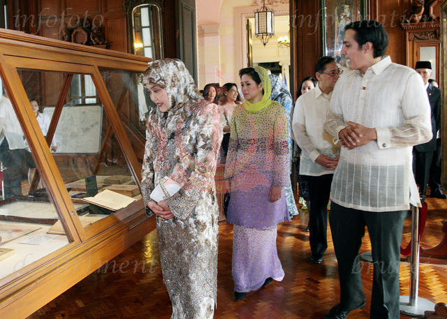 Philippine Diplomatic Visits: Philippines ~ Brunei 2009