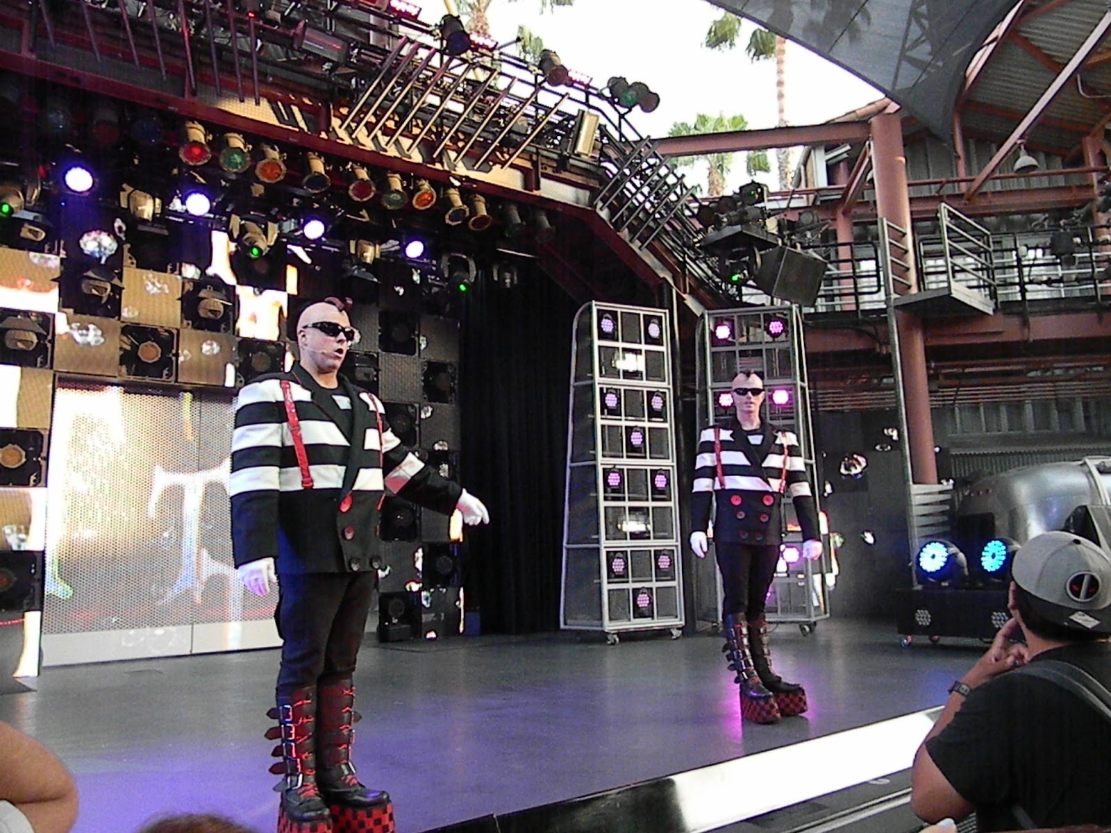 The Mouse Minute (Formerly Brad's Everything Disney Blog): Live ...