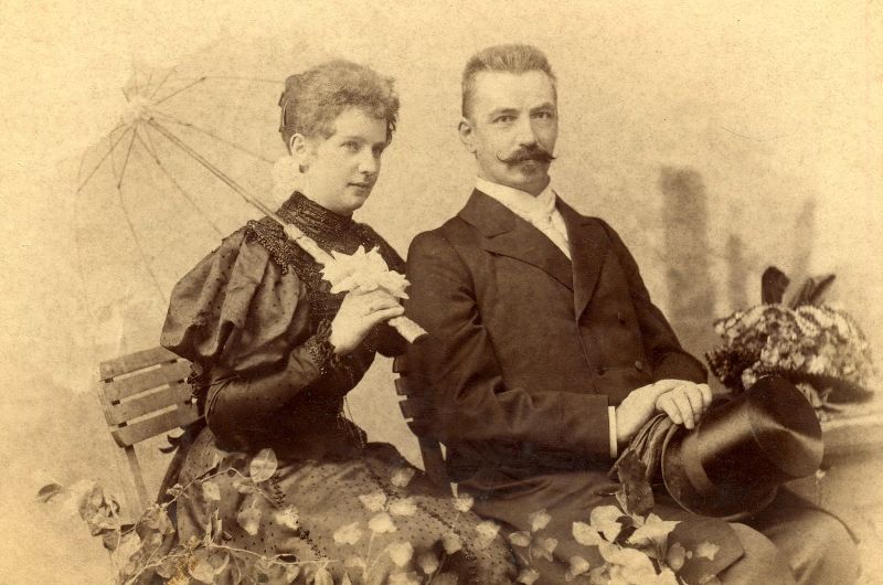 38 Cool Pics Show What Couples Looked Like in the 19th Century ...