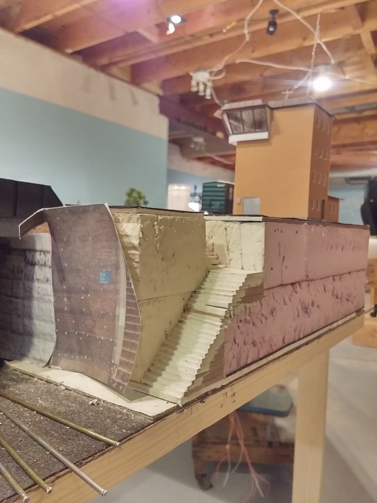 Basement Train Layout: Week 128