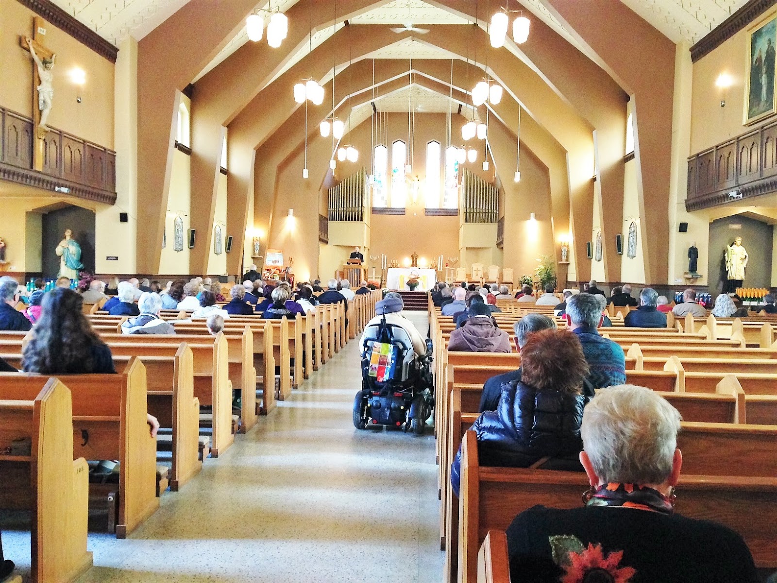 The Journey of a Bishop: VOIR TOUT CE QUE DIEU FAIT ET LUI RENDRE GRÂCE
