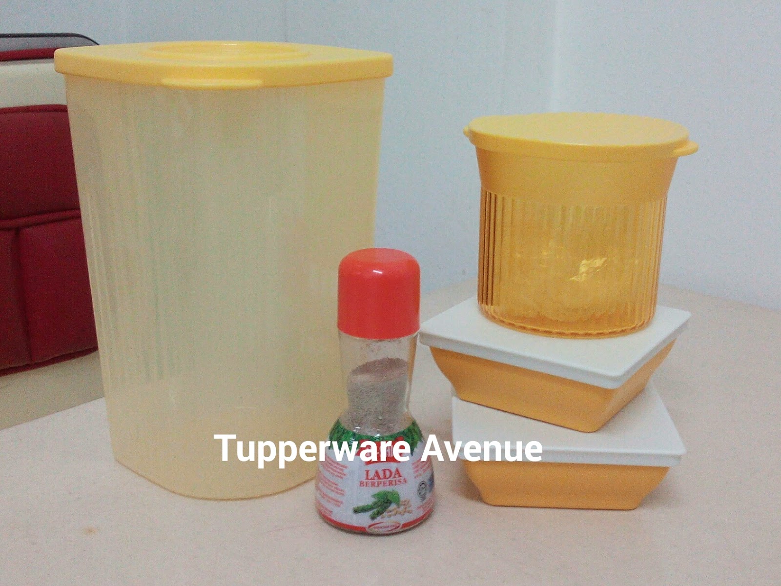 Tupperware Clearance Sale : Tupperware Set by Color - Tupperware Avenue