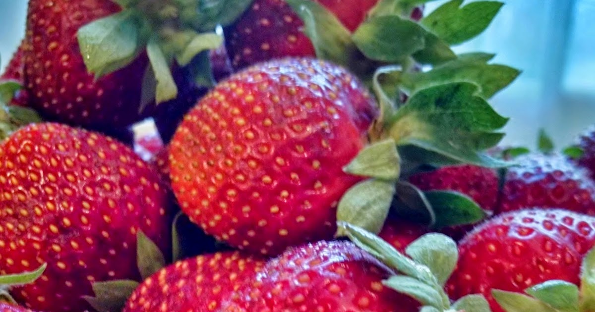 Strawberries and Homemade Strawberry Pie