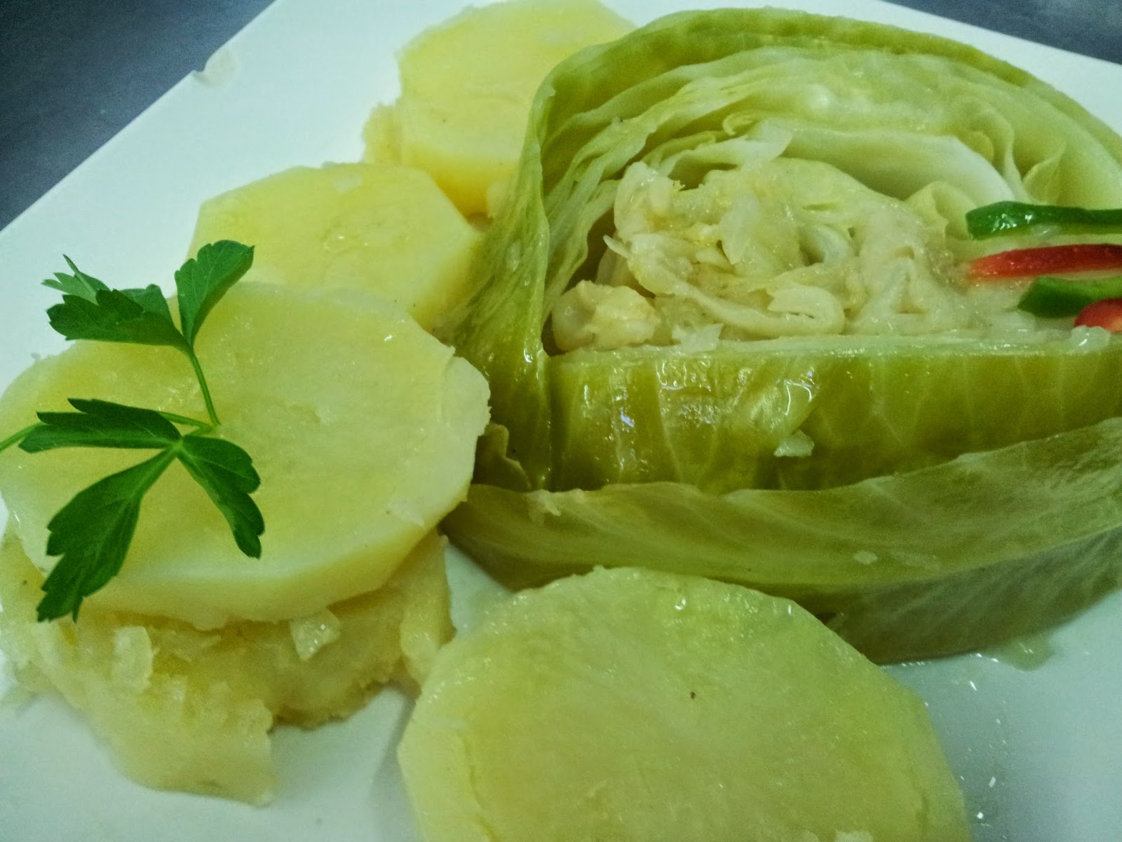 Repollo con patatas | Alimentación Saludable y Nutrición.