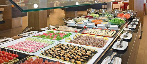 Consejos para desayunar sano en un buffet - QSN: Qué Sabes de Nutrición