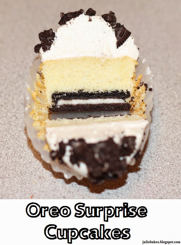 Julie Bakes: Oreo surprise cupcakes