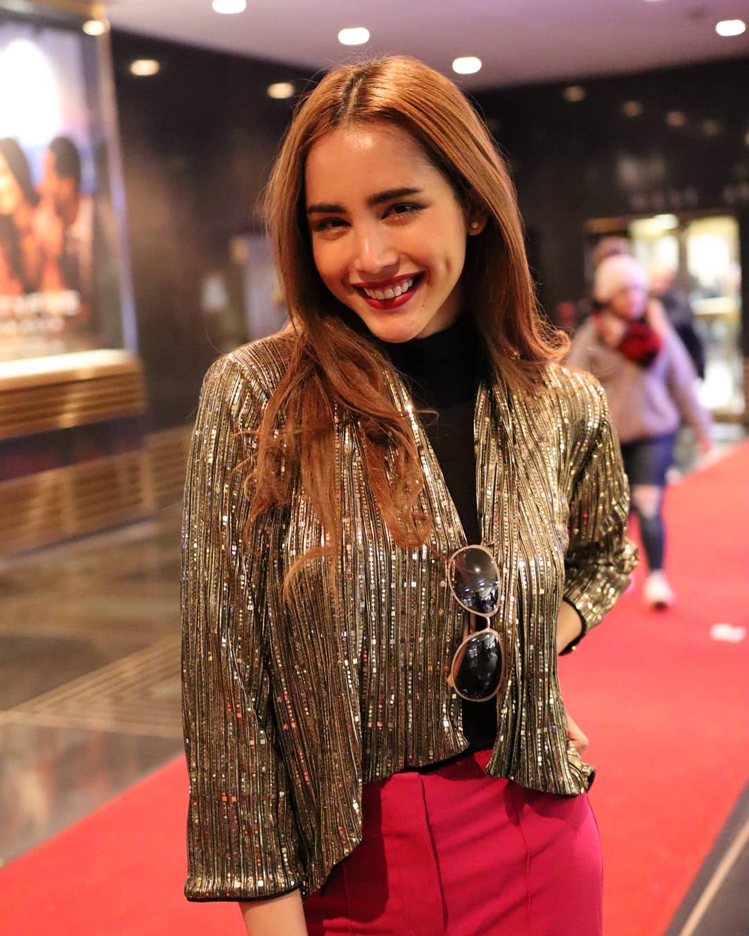 Issaree Nat Mungman – Most Beautiful Thai Transgender Woman - TG Beauty