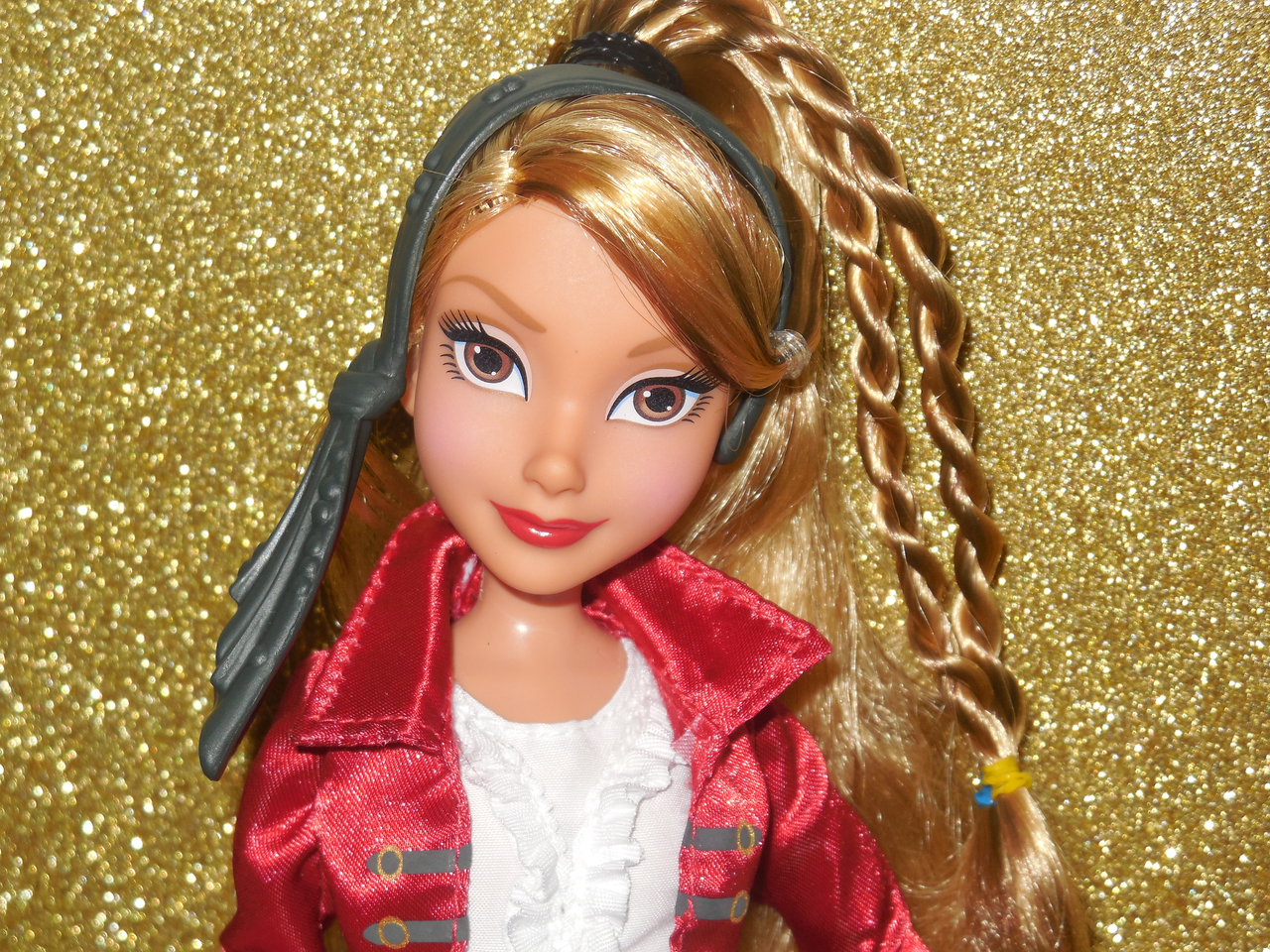 Veni Vidi Dolli: REVIEW: Descendants CJ