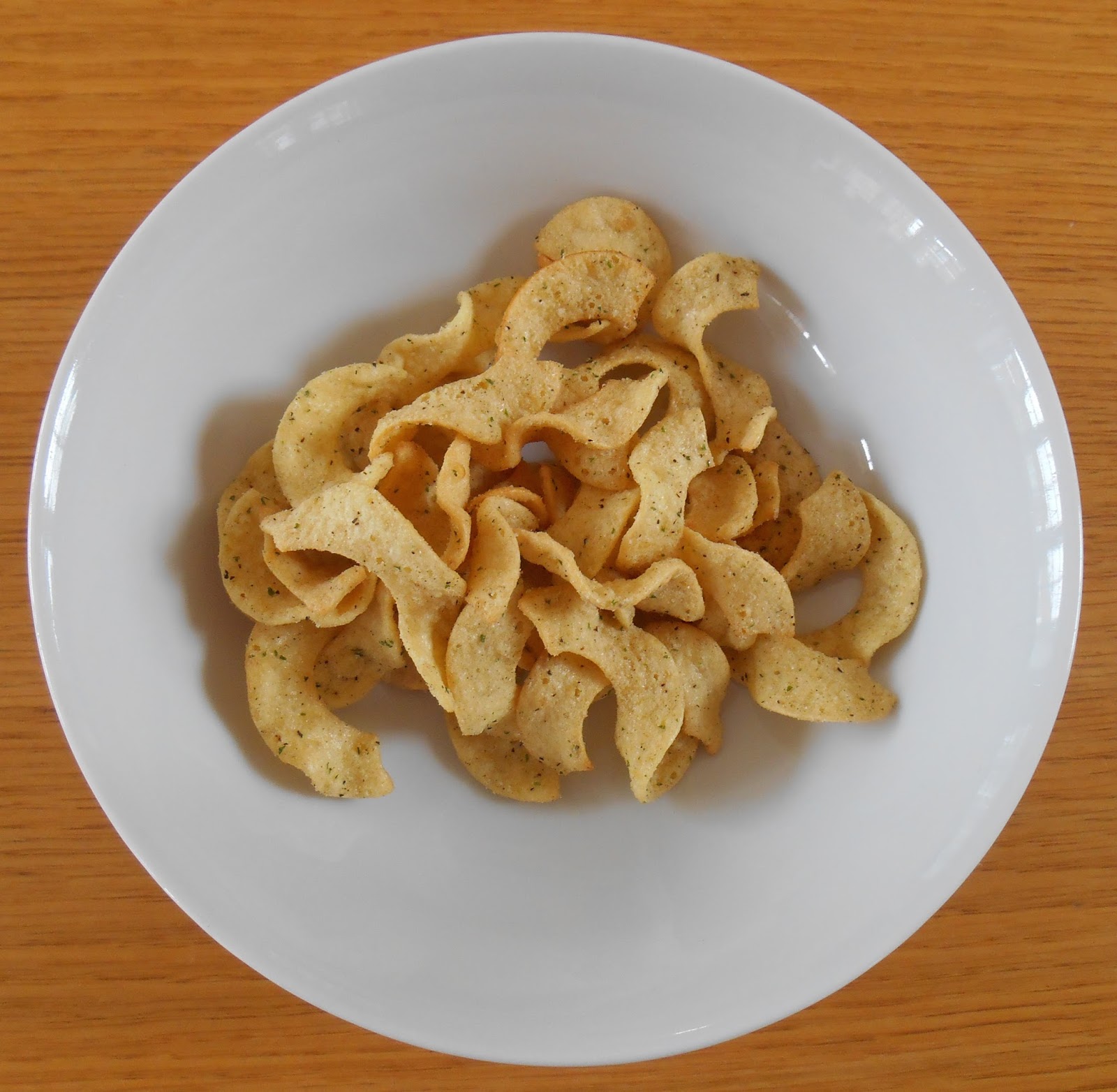 Cheeseburger Crisps & Other Stories: Kettle Bites Mozzarella & Pesto ...