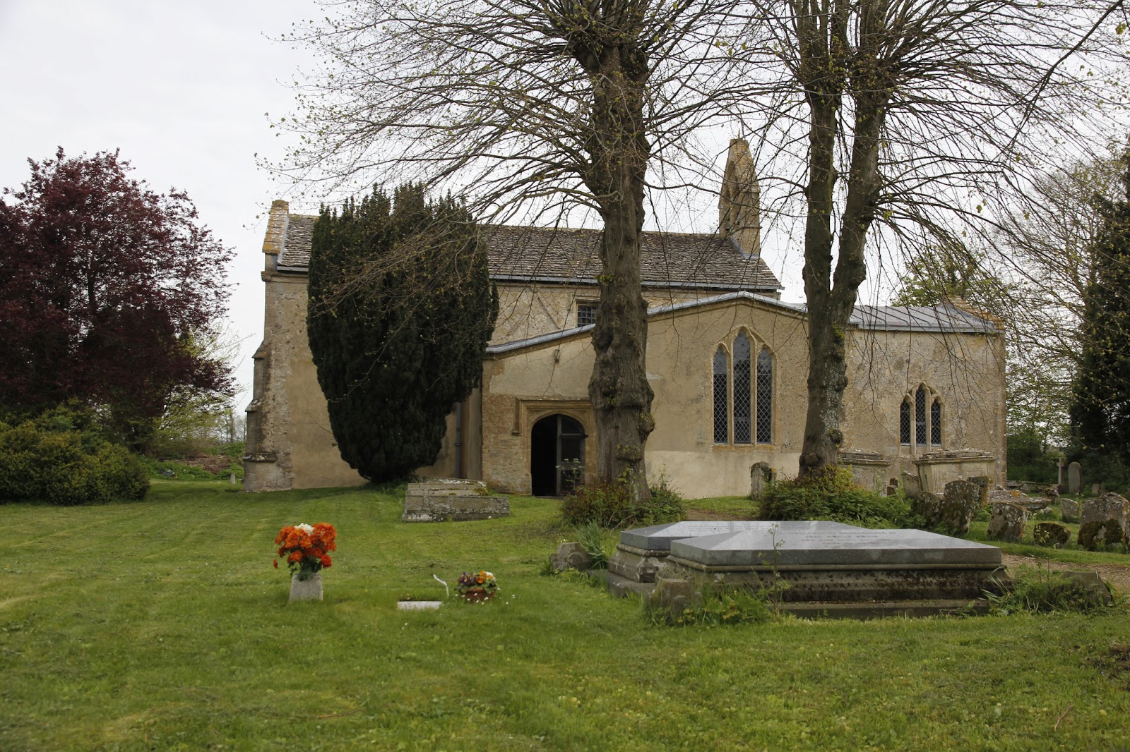 The Church Explorer: St George's Kelmscott