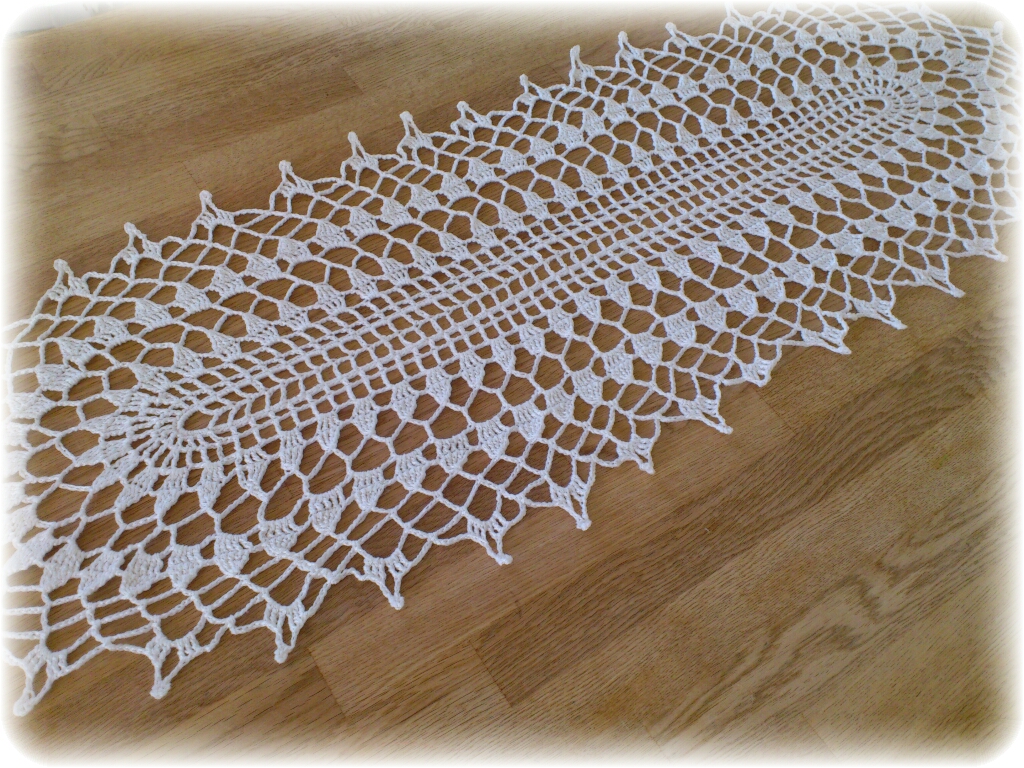 Stick och virka!: Virkade dukar till grannen