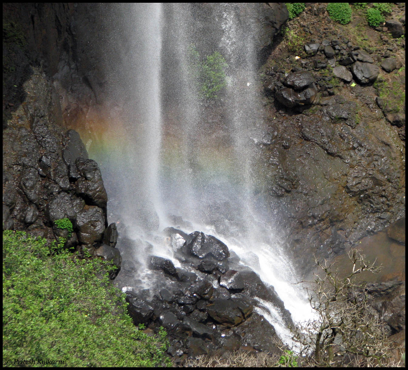 Travel blogs: Day Picnic to Madhe Ghat (मढे घाट)