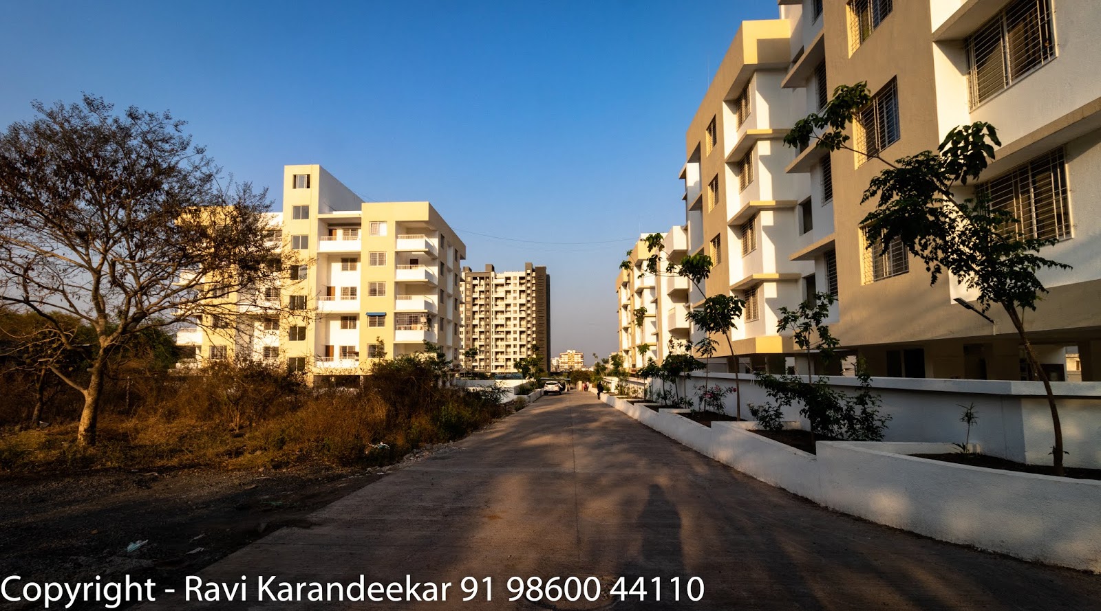 Ravi Karandeekar's Pune Real Estate Market News Blog: Ready possession 1 and 2 BHK Flats in Kothrud