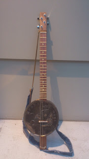 Haüfcut Instruments : Electro-Acoustic CANJO Banjos