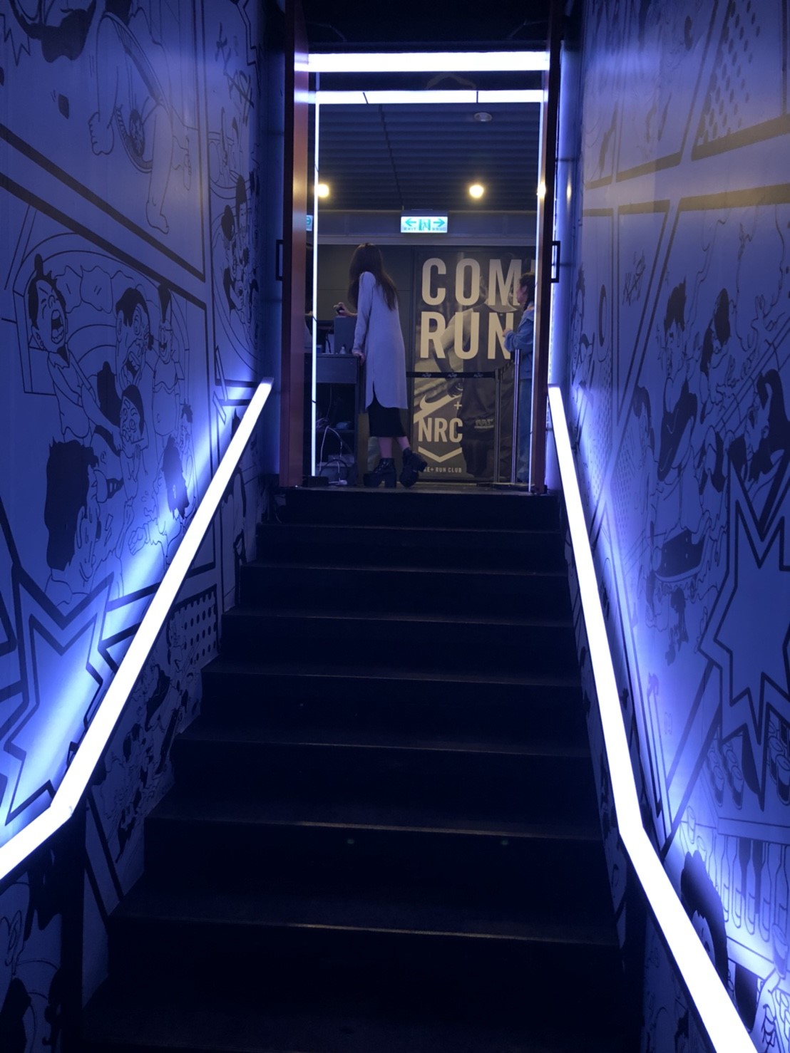 2020台北夜店全店專訂包廂/卡座 Ruff Babe18 Wave KLASH IKON 優惠諮詢: 台北時尚夜店TAIPEI ...