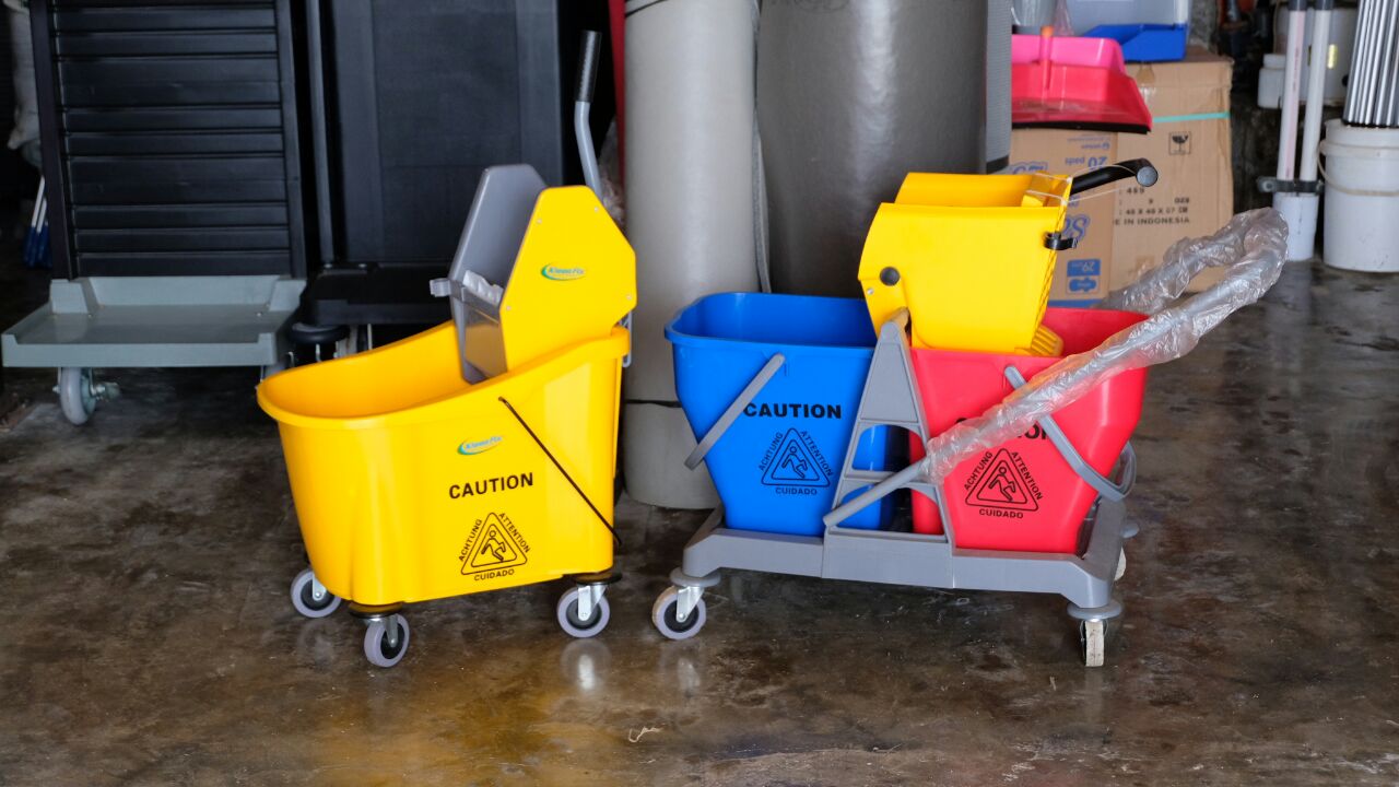Housekeeping Equipment di Bali: Berwisata di Toko Alat Kebersihan CV ...