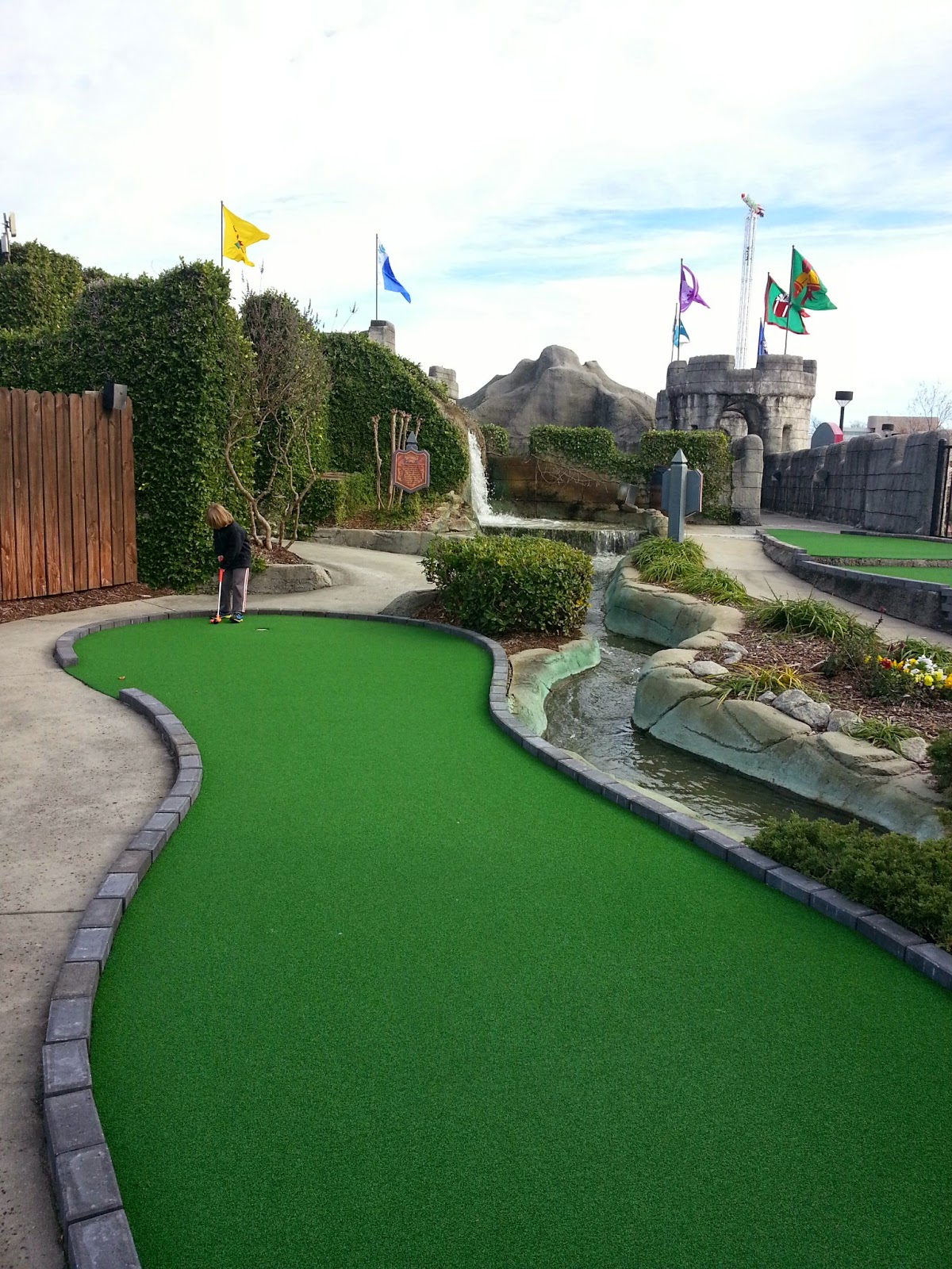 Day Trips & Destinations: Dragon's Lair Fantasy Golf, Myrtle Beach ...
