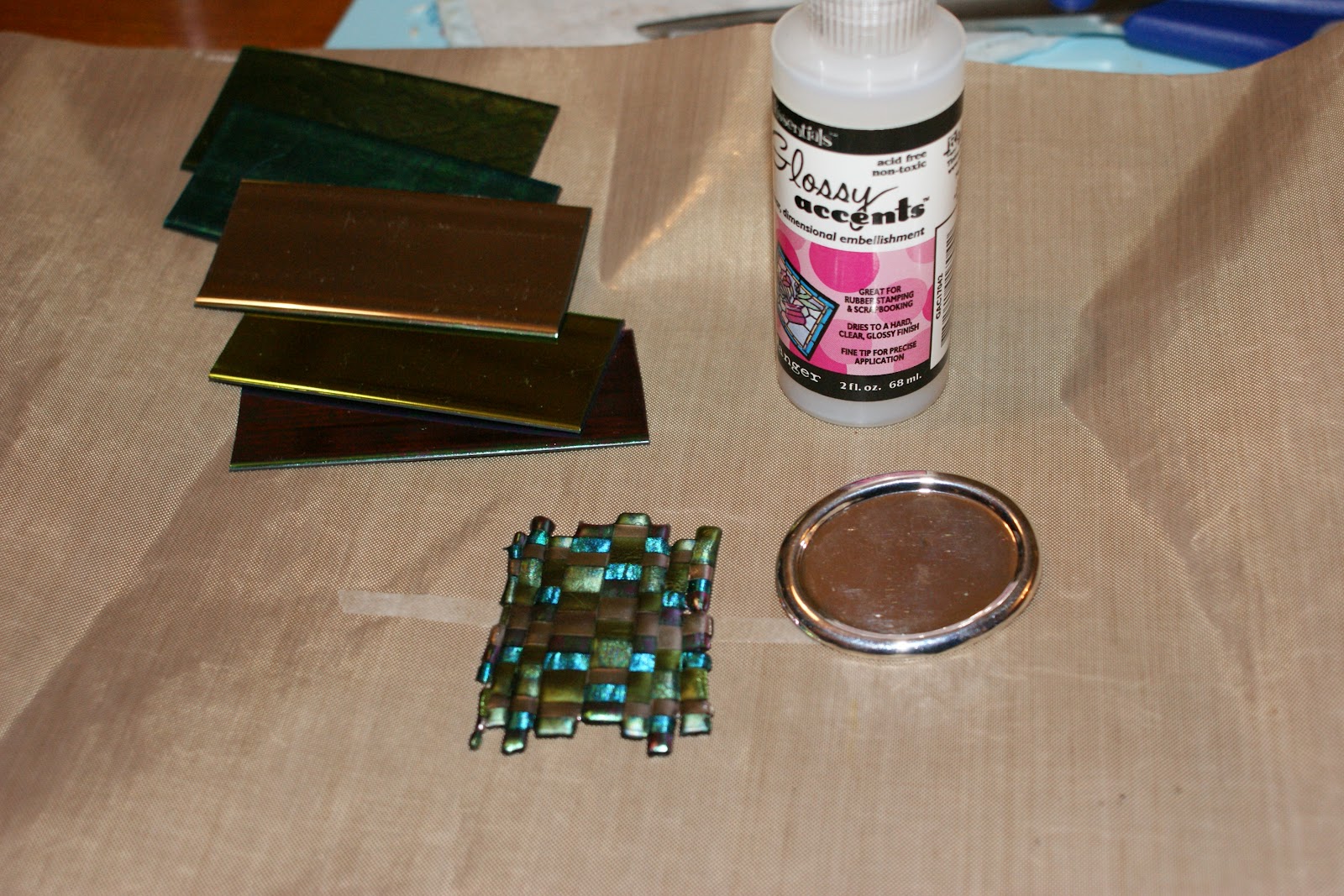 Beehive bits and pieces: My first friendly plastic project!!