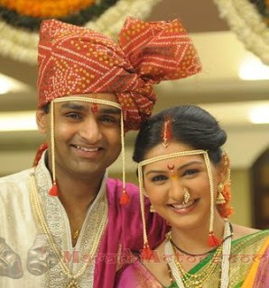 marathi actor and actress: Sameera Gujar wedding photos