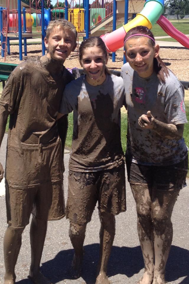 Boytrapped - The Story of the Statens: Swimming In The MUD!