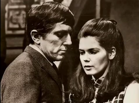 Shadows on the Wall: An Online Dark Shadows Fanzine: Shadows on the ...