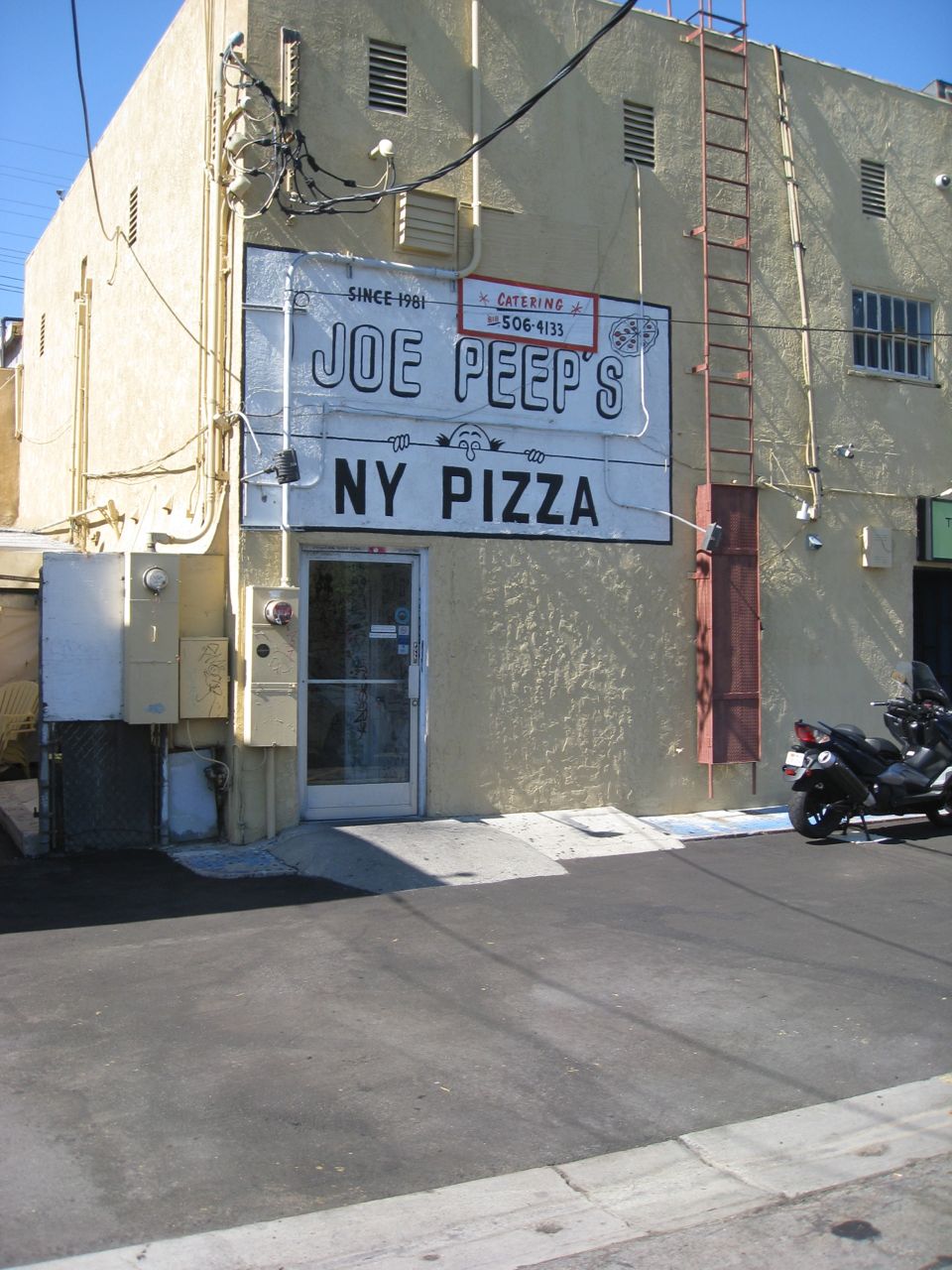 Scott's Blog: Food Friday: Joe Peep's vs. Abbott's