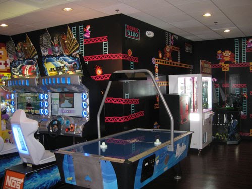 King of Kong Arcade Tour ~ 8 Bit Horse