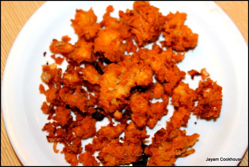 Jayam Cookhouse: Onion Pakoda