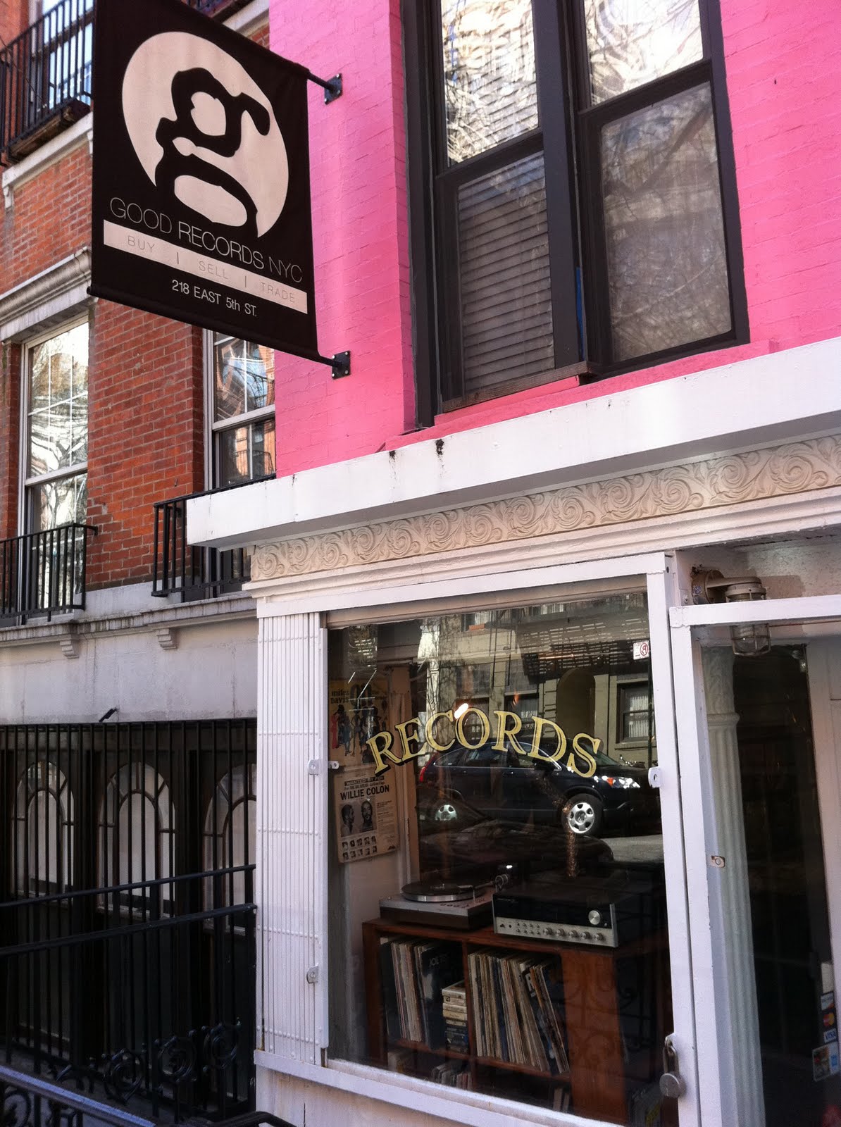 32 RPM: GOOD RECORDS - MANHATTAN, NEW YORK CITY