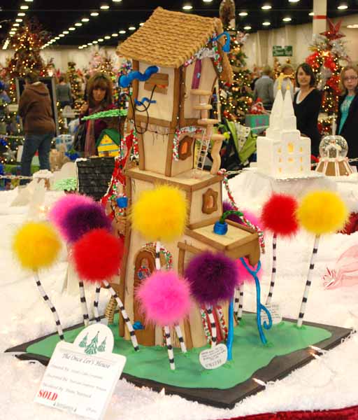 Artwife Needs a Life: Gingerbread Houses at 2012 Festival of Trees