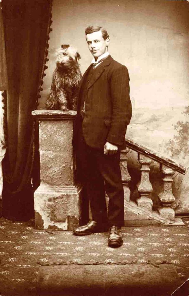 40 Lovely Photos of Victorian Gentlemen With Their Dogs From the 19th ...