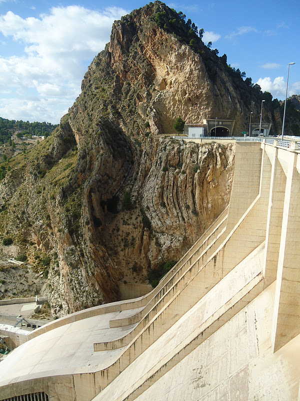 EL PANTANO DE CONTRERAS Y LOS EMBALSES DE VÍLLORA