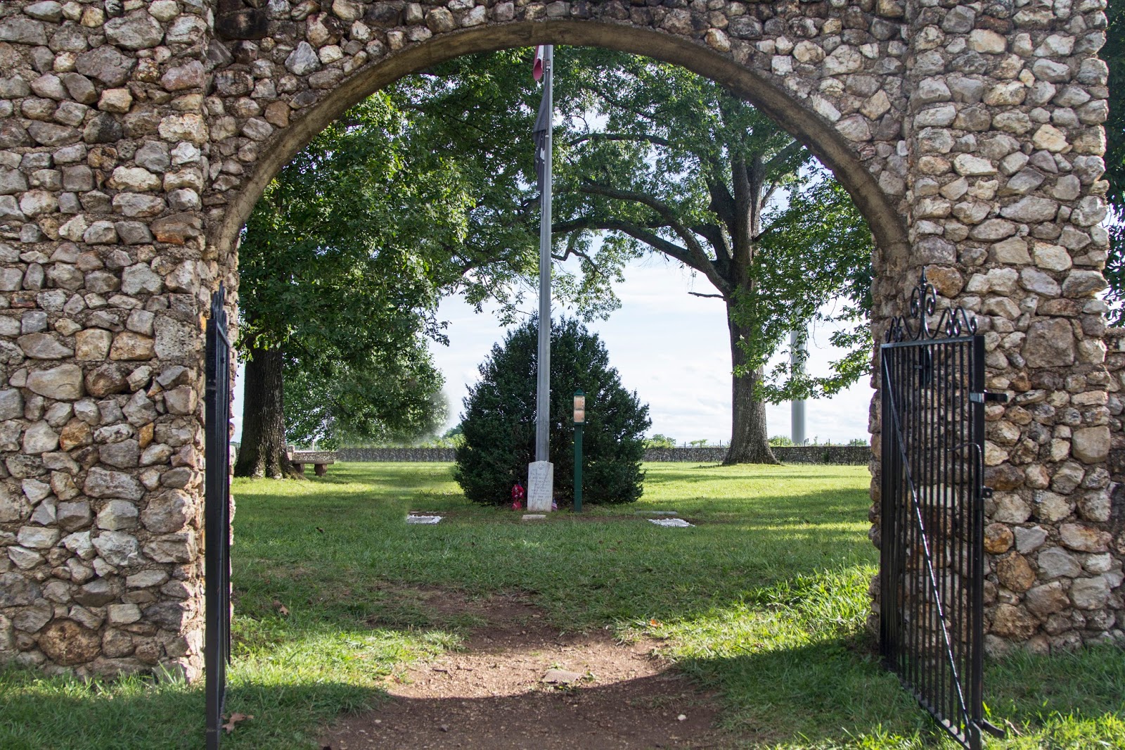I, too, am here: Silverdale Confederate Cemetery, Chattanooga, Tennessee