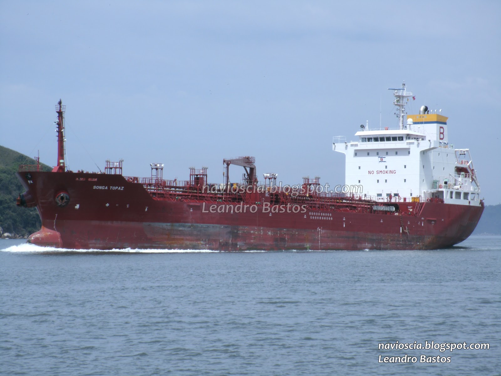 Navios de Santos & CIA: Navio SONGA TOPAZ