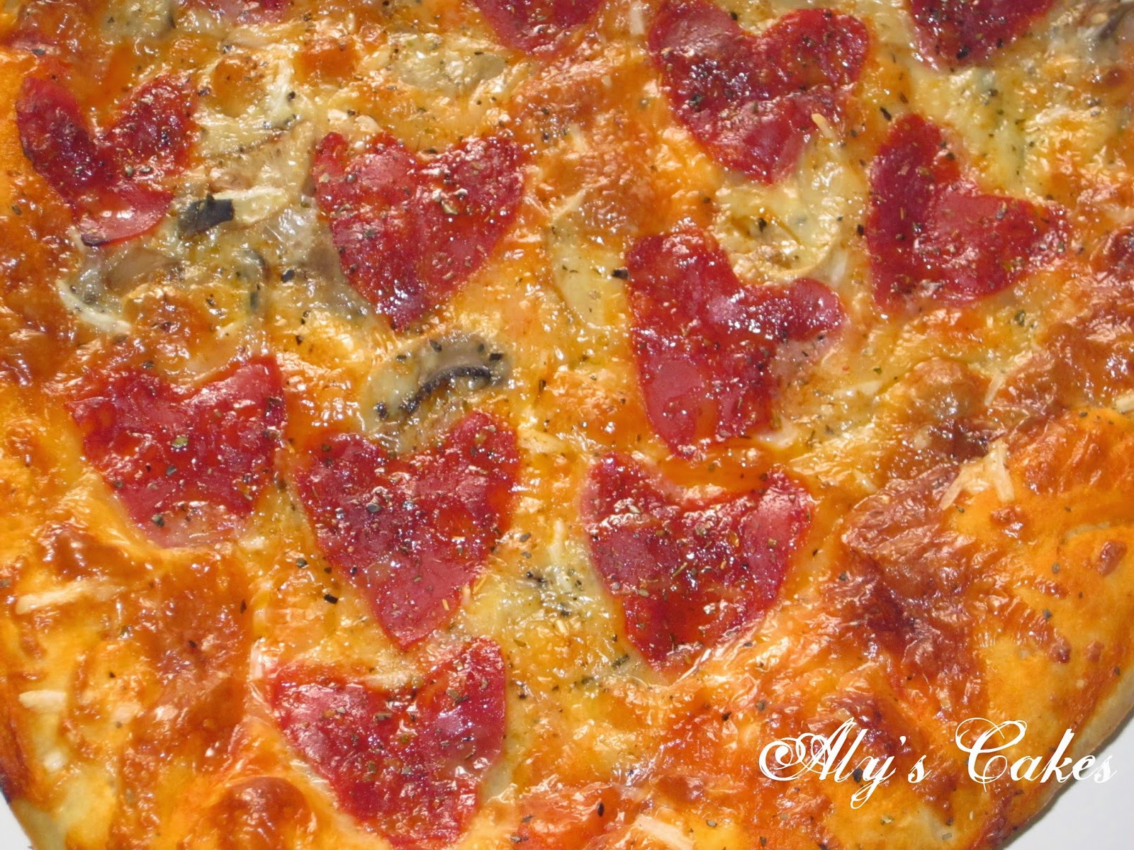 Aly's Cakes: PIZZA ROMANTICA PARA SAN VALENTÍN