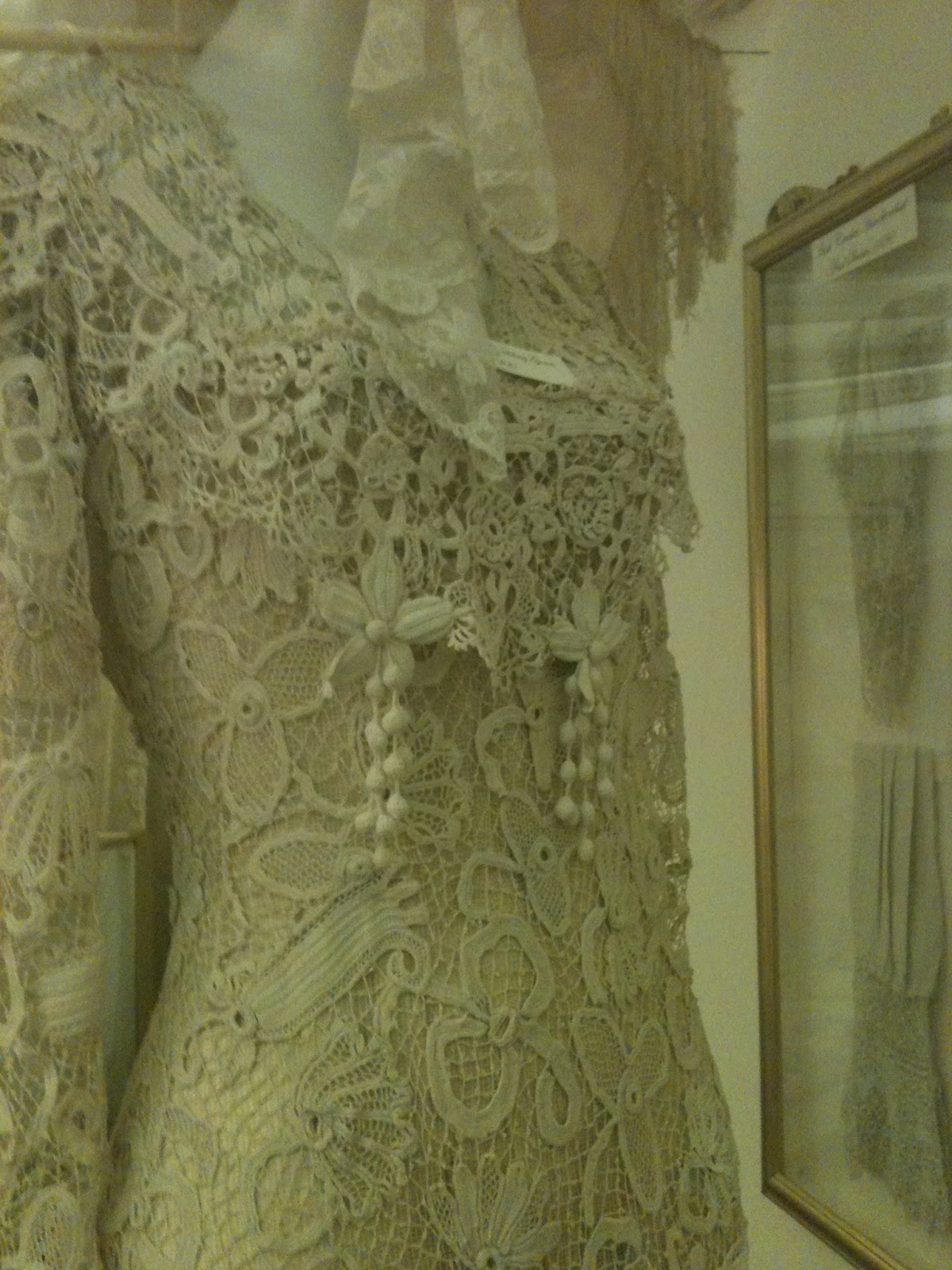 Rosemary Cathcart Antique Lace and Vintage Fashion: The Sheelin Lace ...
