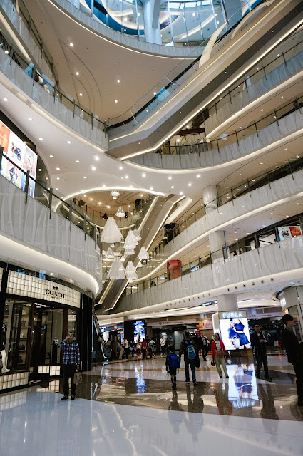 MOKO Shopping Mall and Mongkok (Hong Kong Day 3.3) | Singapore Travel Blog