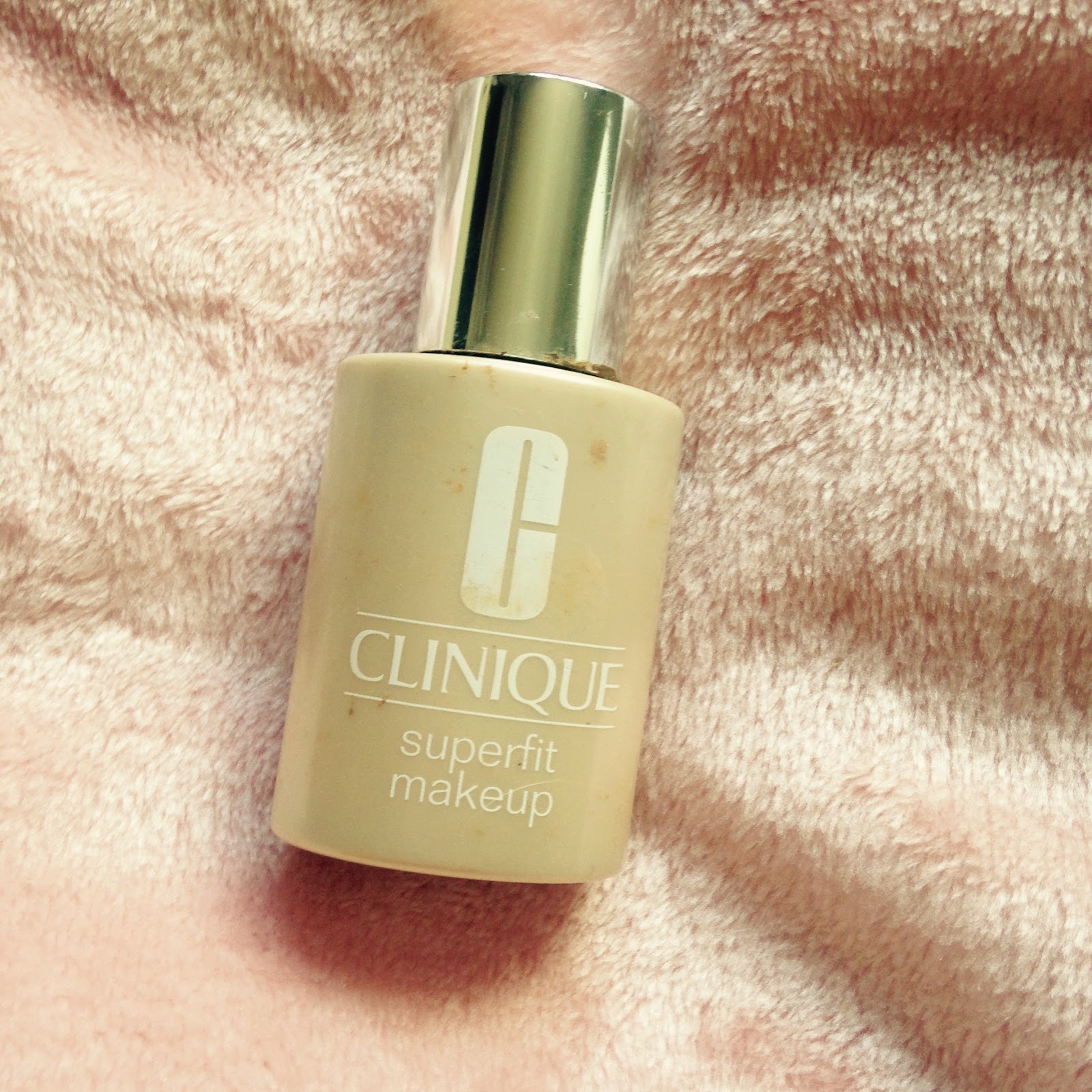 Jodi Roche Makeup: My Makeup Collection: Foundations