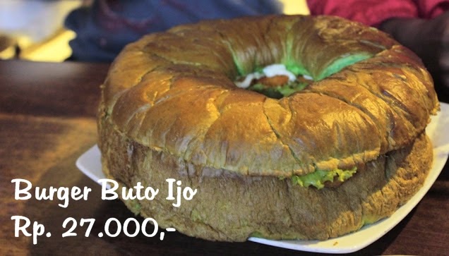 Keliling Malang Raya: BURGER BUTO